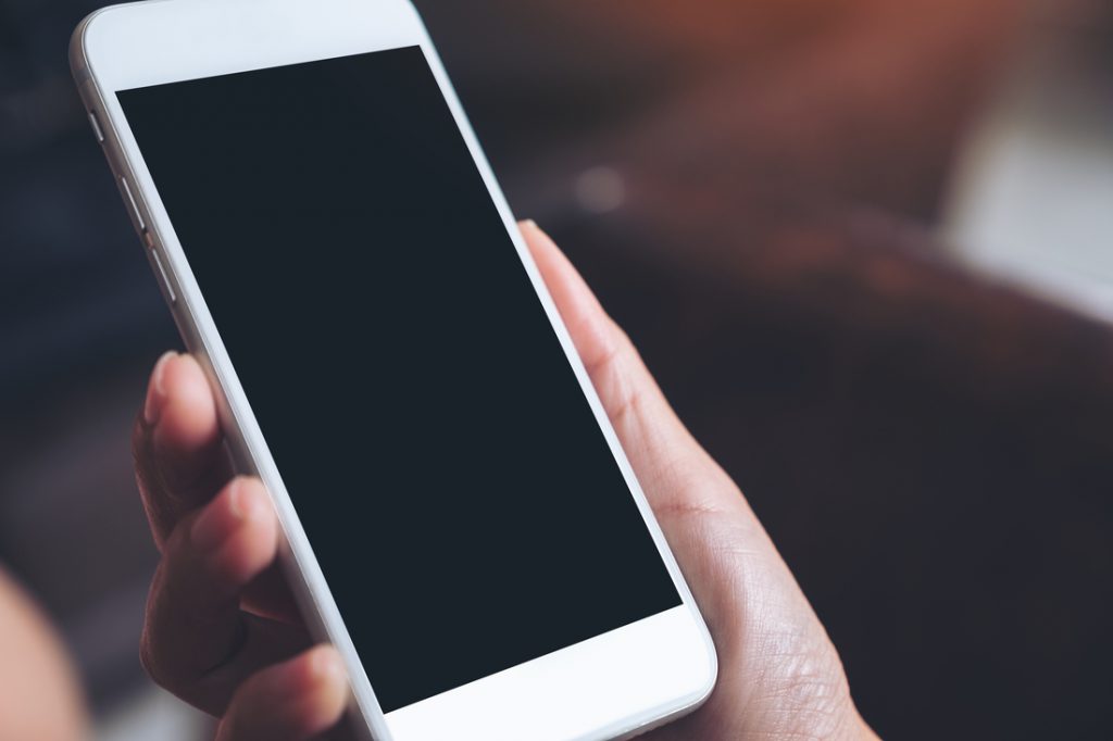 How to Replace a Broken Phone: Making the Best of a Bad Situation ...